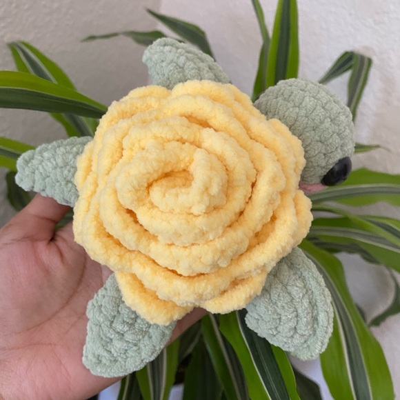 Hand Crafted | Accents | Last One Crochet Yellow Rose Sea Turtle | Poshmark